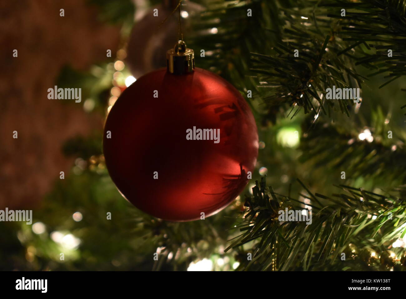 Christmas tree ornament hanging hi-res stock photography and images - Alamy