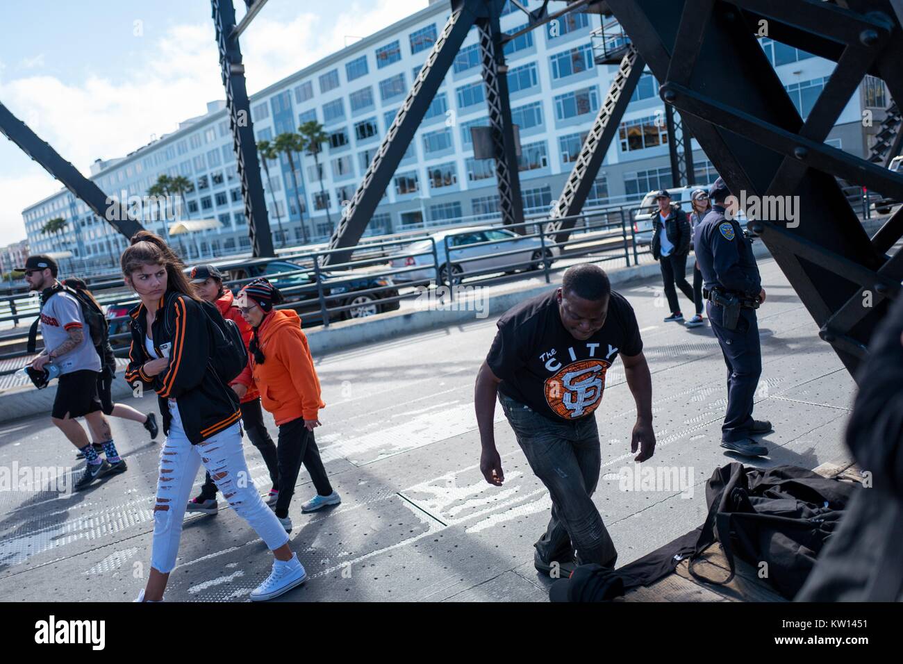 3rd street bridge hi-res stock photography and images - Alamy