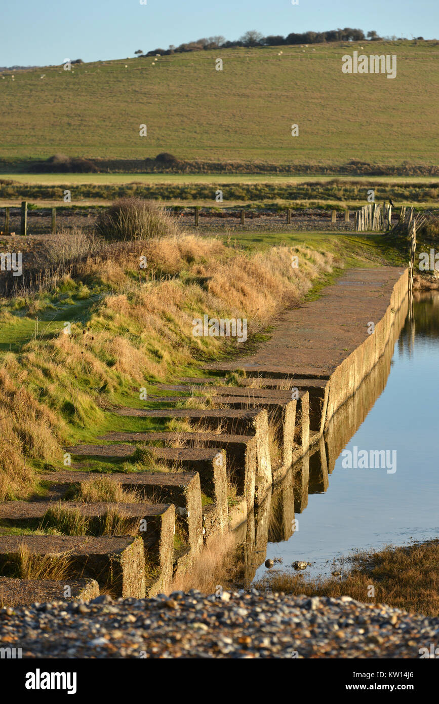 Tank traps hi-res stock photography and images - Alamy
