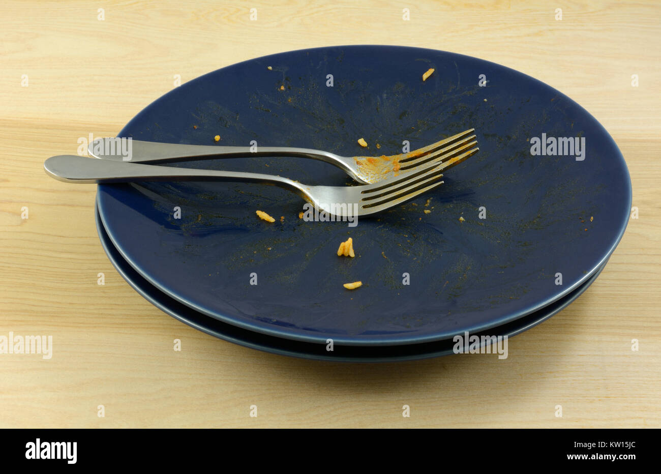 Dirty meal plates hi-res stock photography and images - Alamy