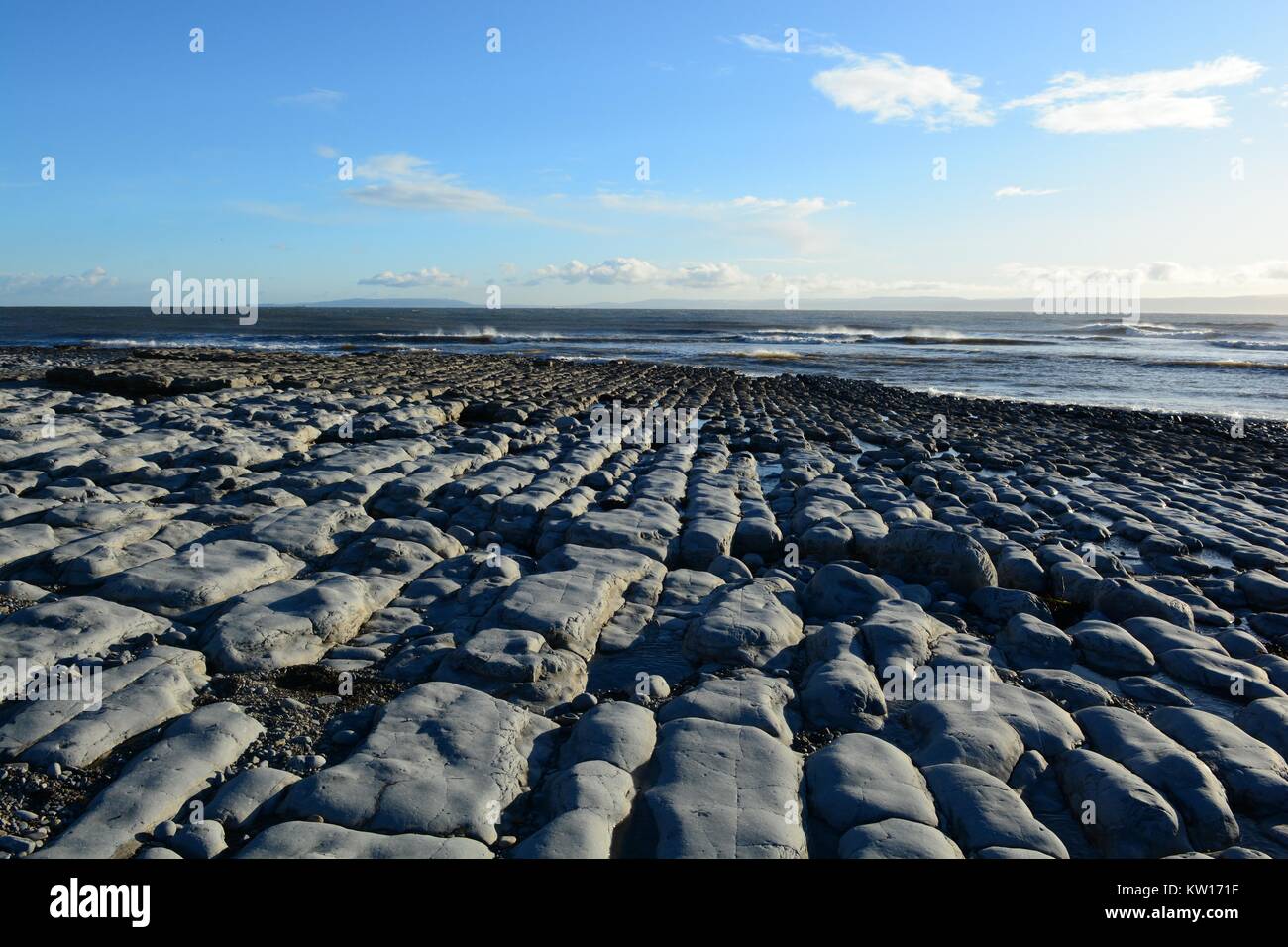 Wave Cut Platforms High Resolution Stock Photography and Images - Alamy