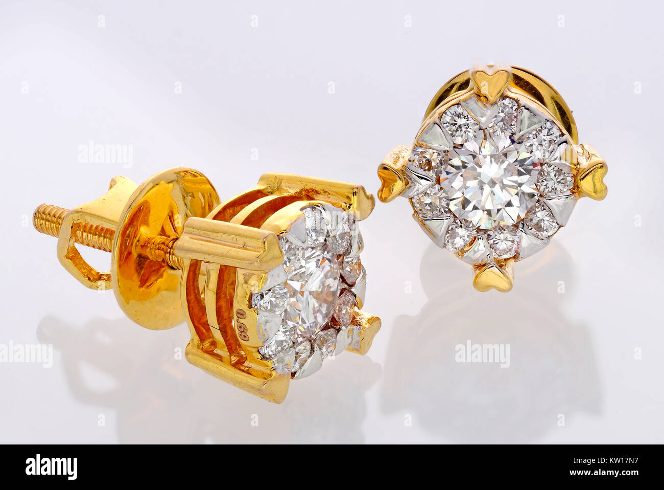 Jewelry photo shoot hi-res stock photography and images - Alamy