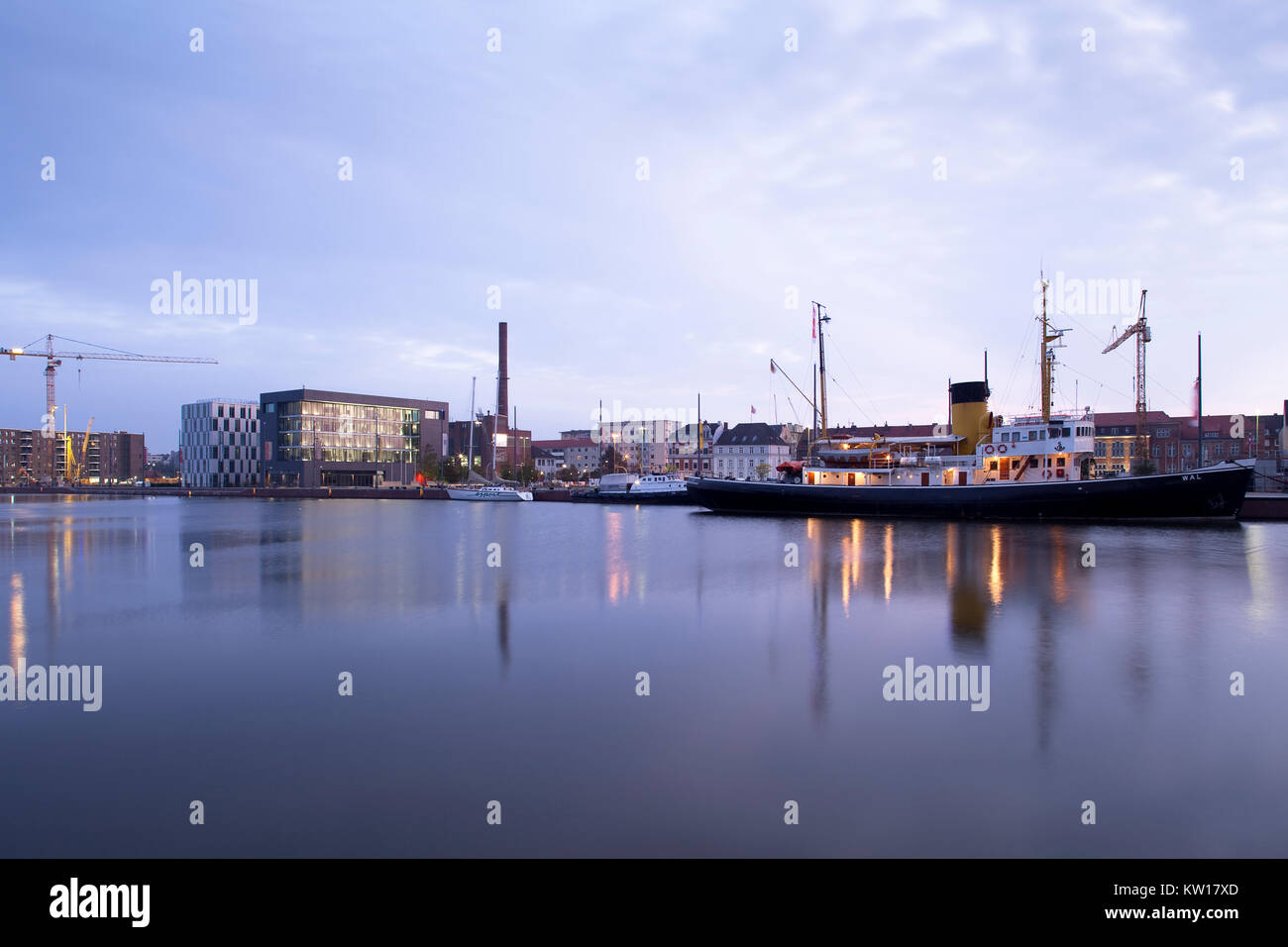 Bremerhaven germany harbour hi-res stock photography and images - Alamy
