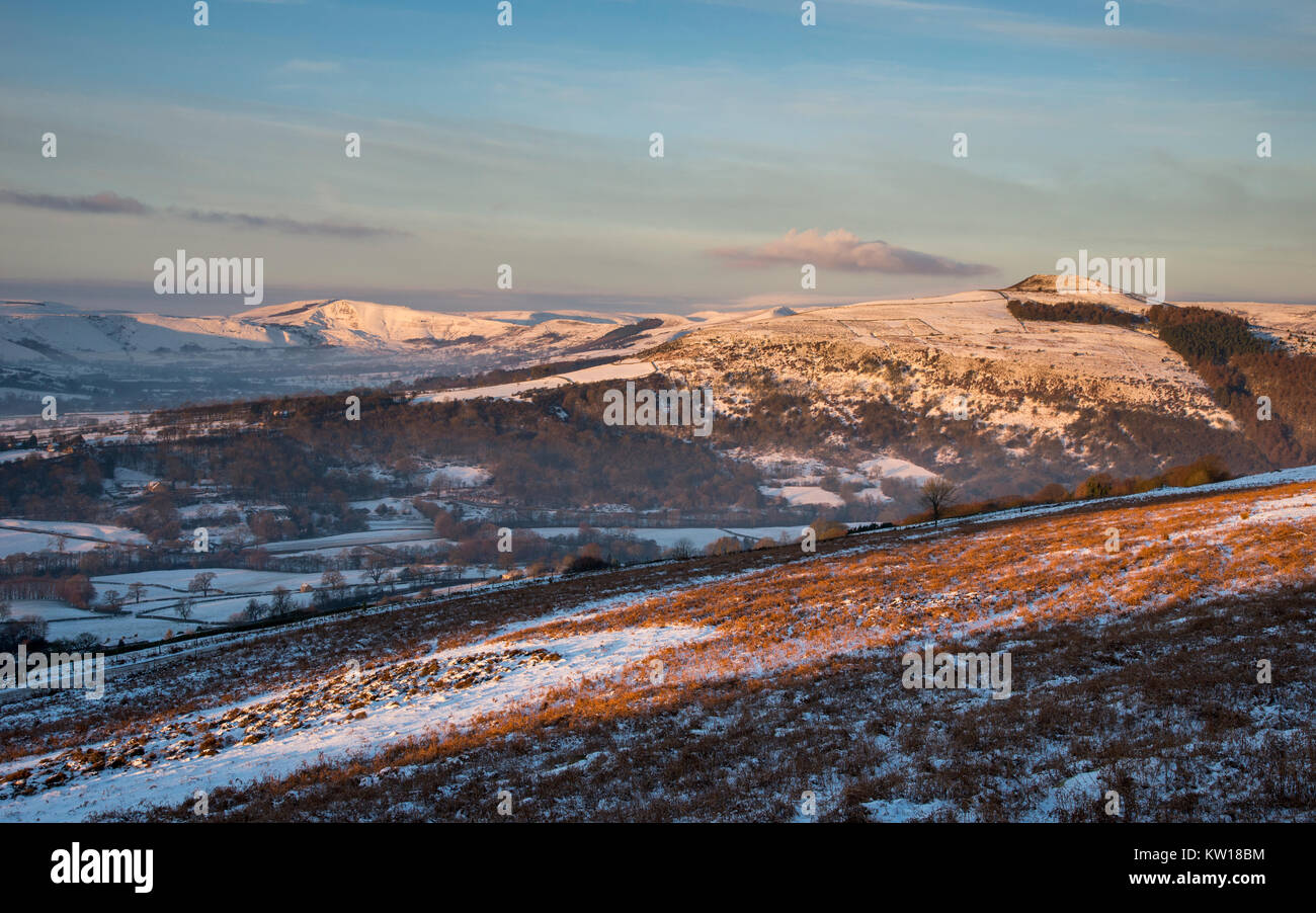 Beautiful winter morning at Bamford Edge in the Peak District ...