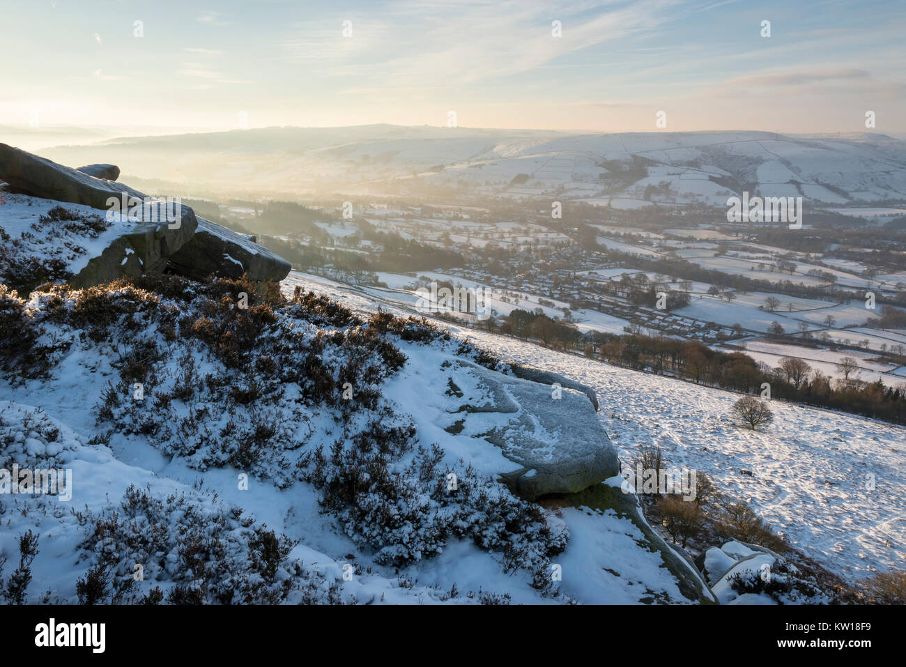 Winter morning at Bamford Edge, Peak District national park, Derbyshire ...