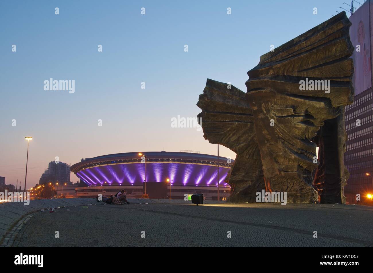 Building complex highlighted hi-res stock photography and images - Alamy
