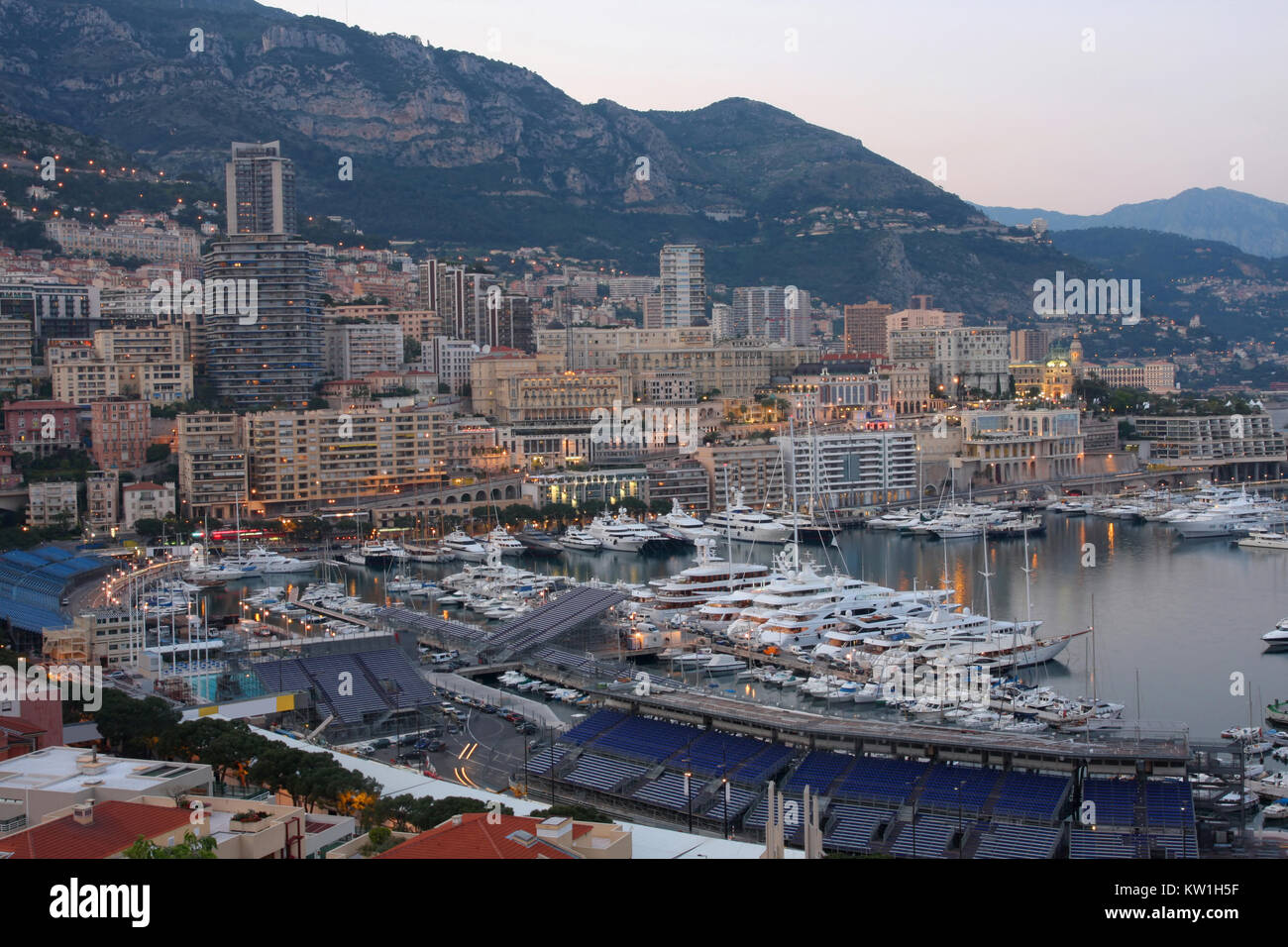 Street lights monaco hi-res stock photography and images - Alamy