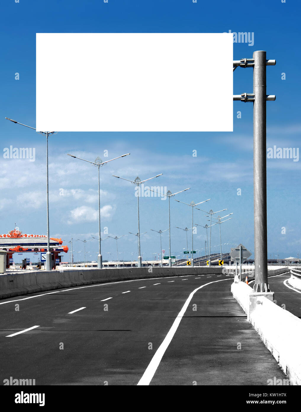 Blank motorway billboard hi-res stock photography and images - Alamy