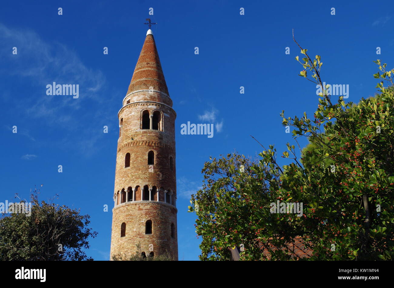 Cylindrical tower hi-res stock photography and images - Alamy