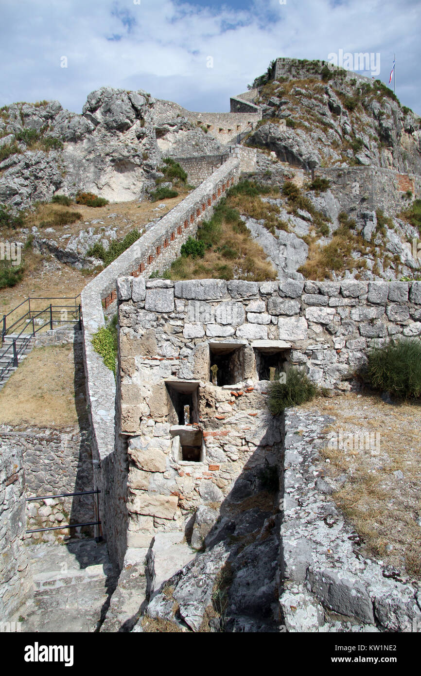 Old stone fortress hi-res stock photography and images - Alamy