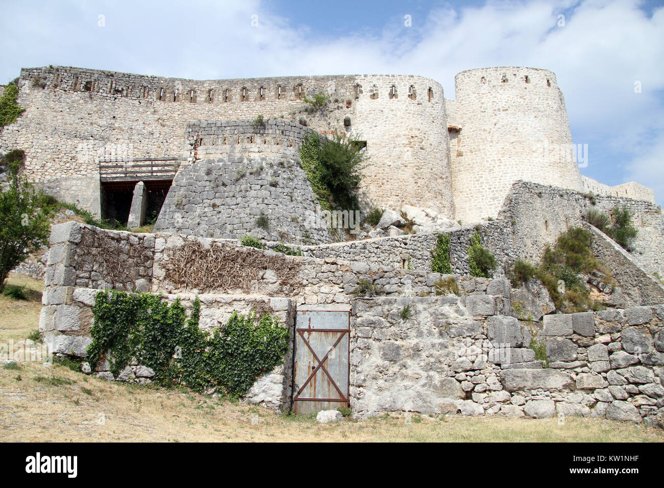 Knin fortress hi-res stock photography and images - Alamy