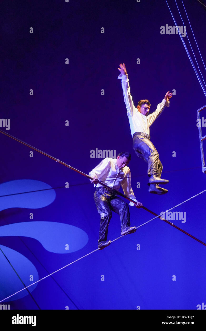 High wire circus hi-res stock photography and images - Alamy