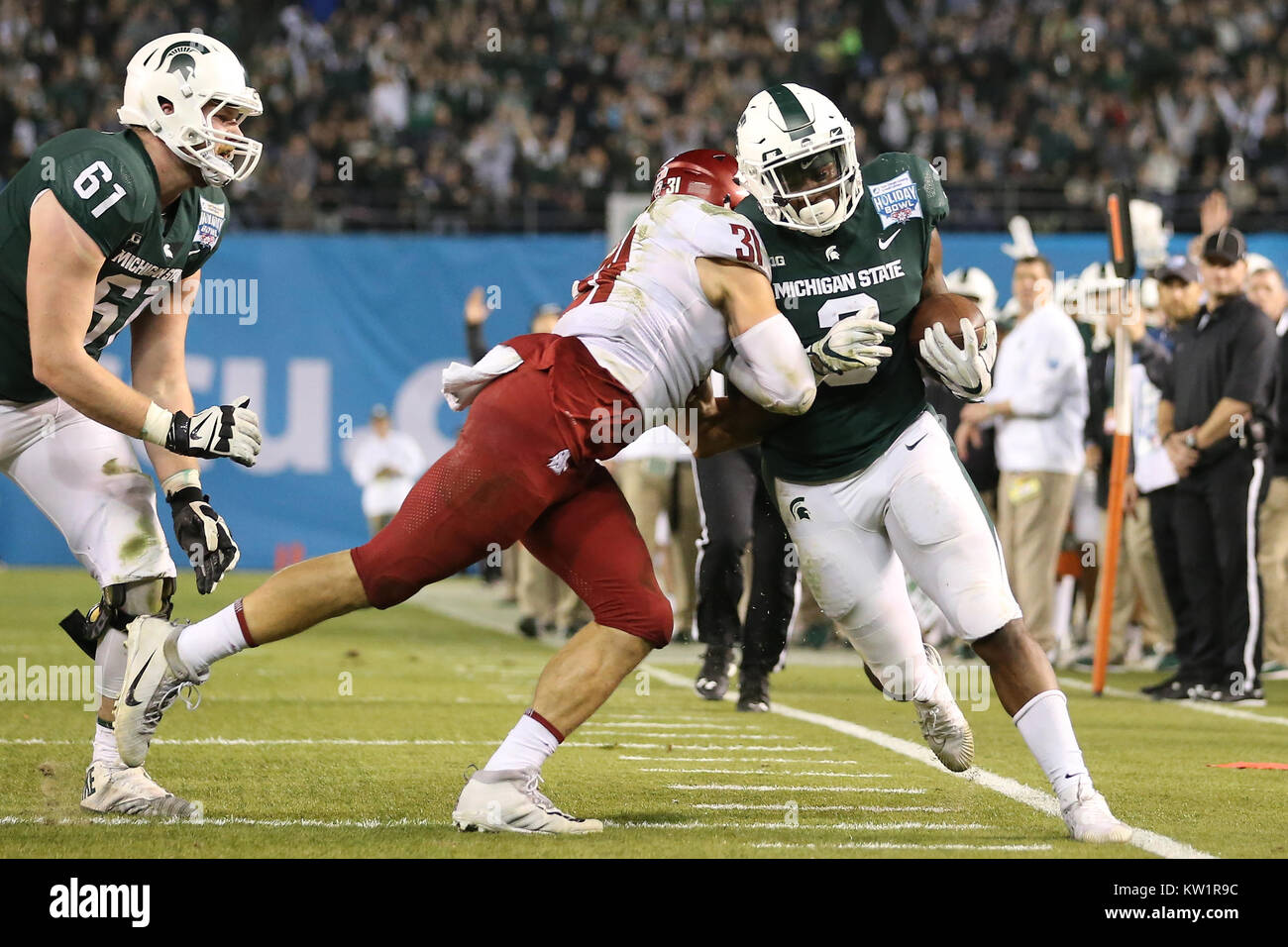 San Diego, CA. 28th Dec, 2017. Washington State Cougars linebacker ...