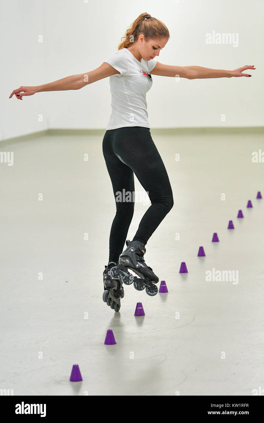 Daria kuznetsova hi-res stock photography and images - Alamy