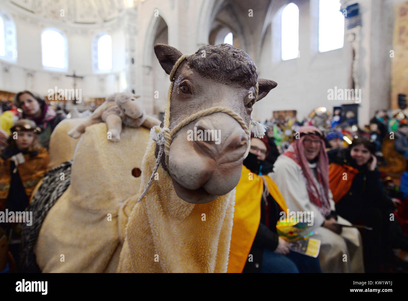 Dummy Stands High Resolution Stock Photography and Images - Alamy