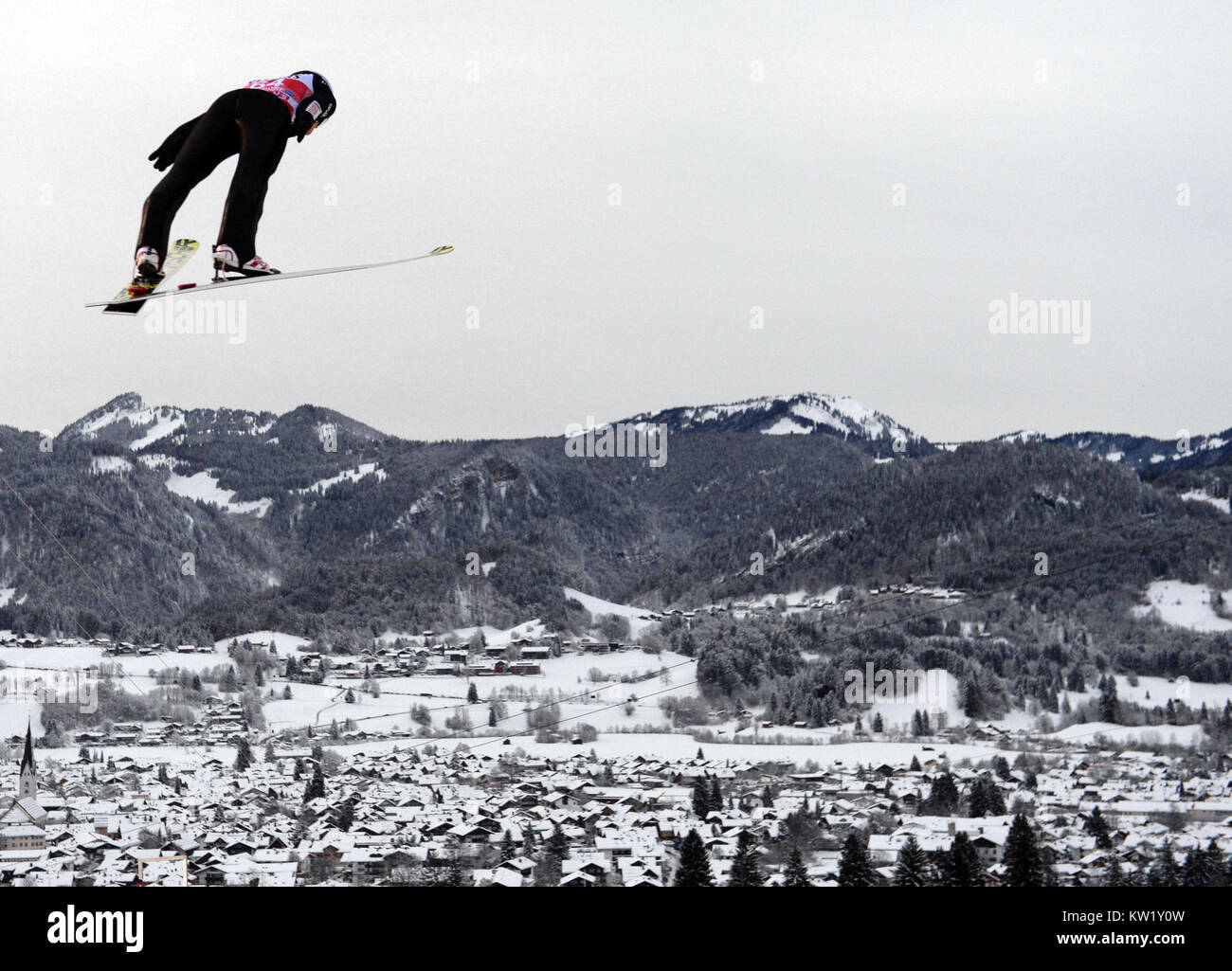 Oberstdorf, Germany. 29th Dec, 2017. The Polish ski jumper Kamil Stoch ...
