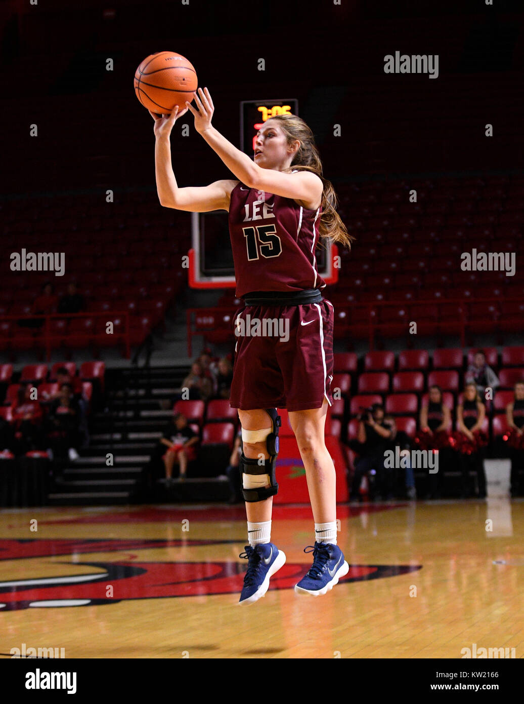 Bowling Green, KY, USA. 29th Dec, 2017. KY USA Lee Flames guard Maddie ...