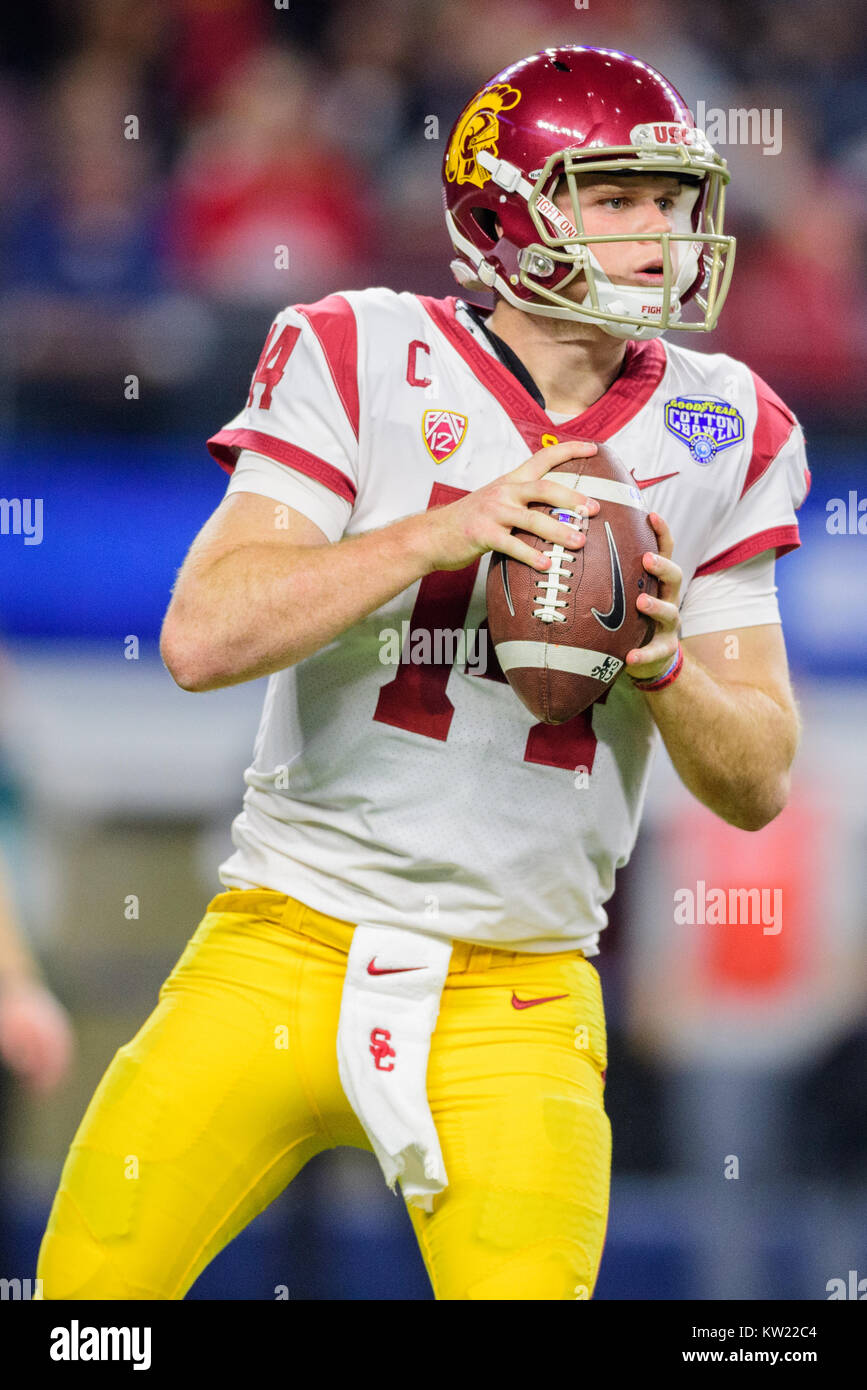 Arlington, Texas, USA. 29th Dec, 2017. USC Trojans quarterback Sam ...