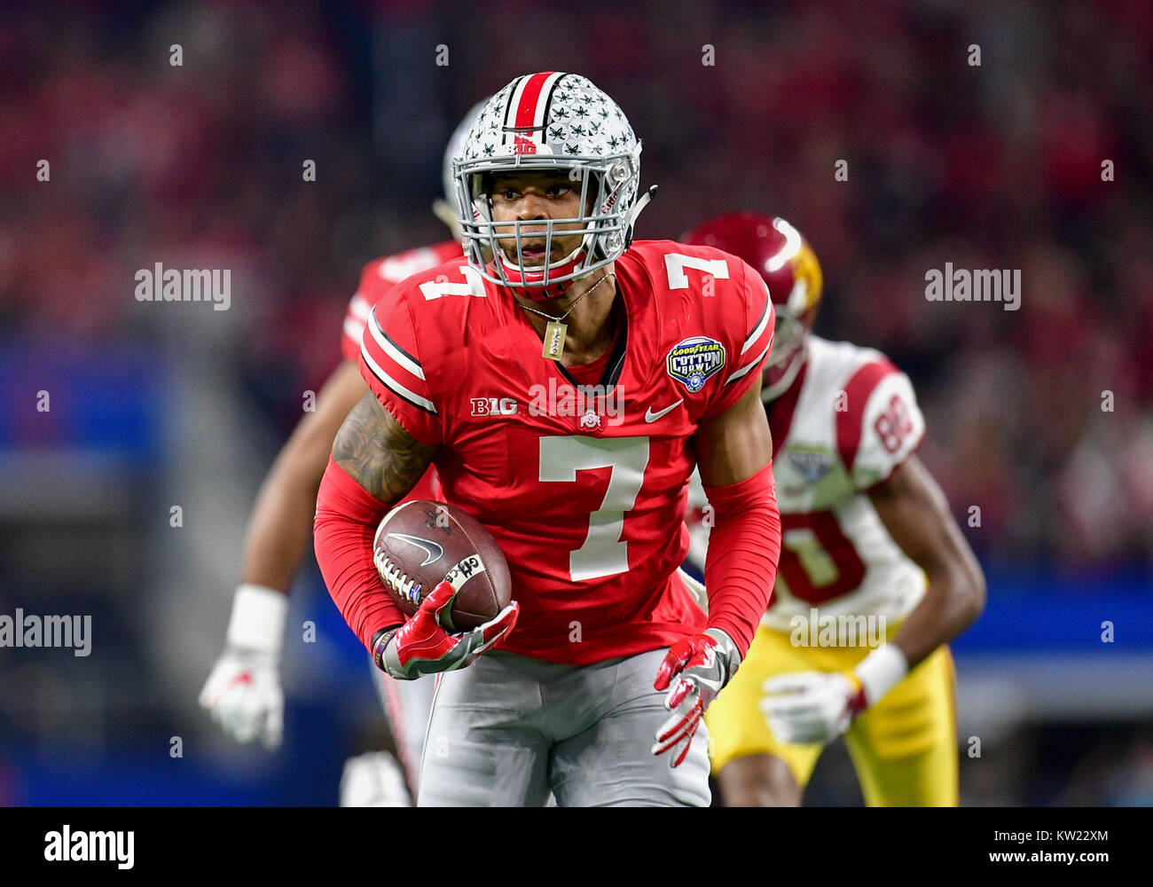 Arlington, Texas, USA. 29th December, 2017. Ohio State Buckeyes safety ...