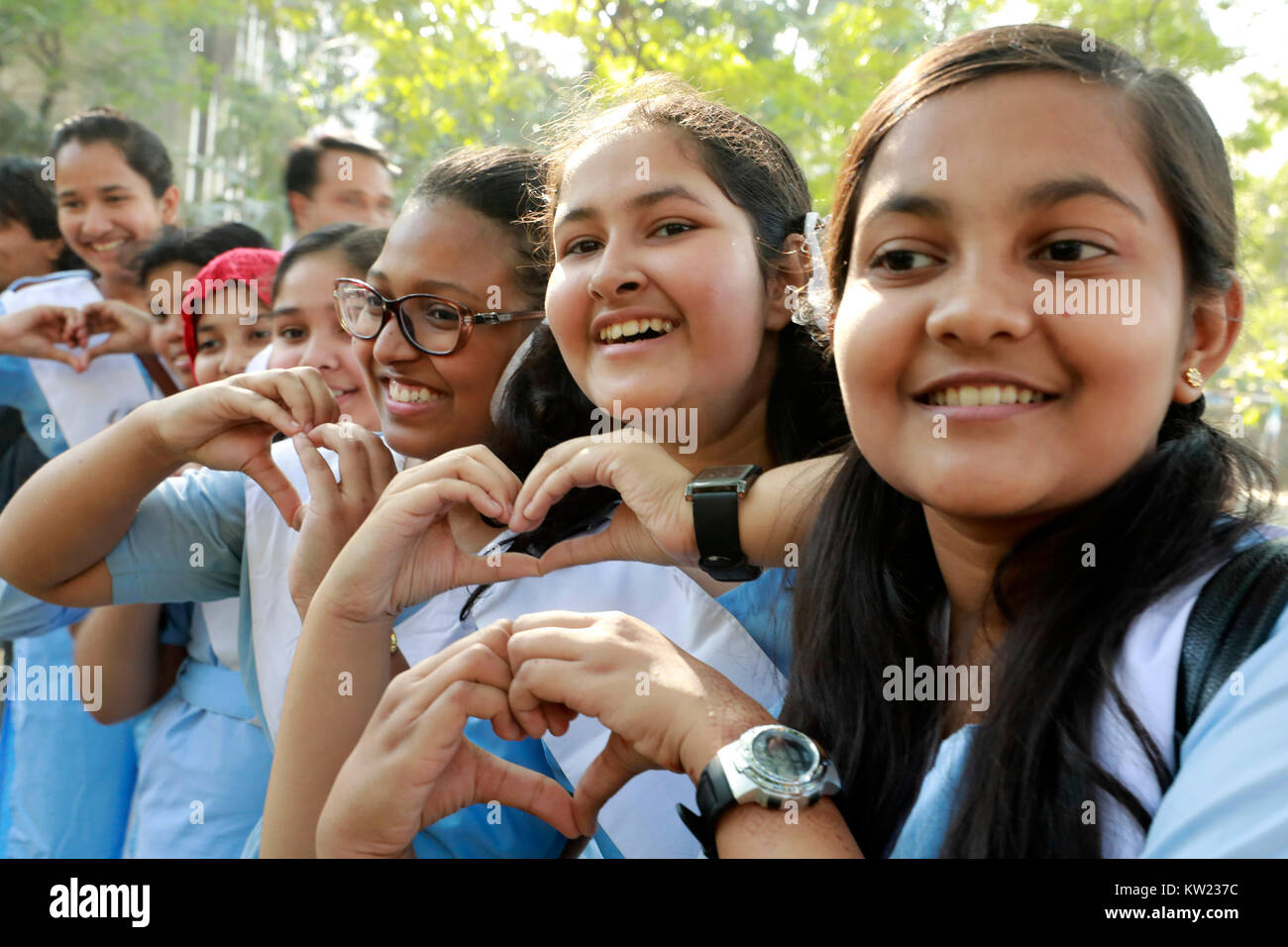 Dhaka, Bangladesh. 30th December, 2017. Jubilant students of ...