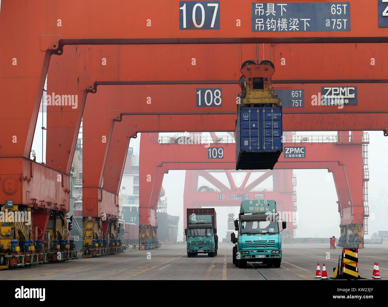 Shijiazhuang, China's Hebei Province. 30th Dec, 2017. A container is ...