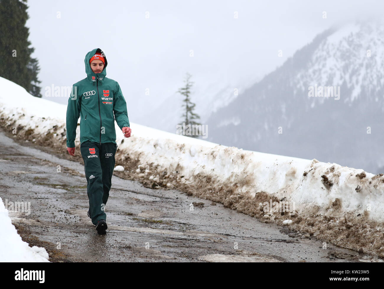 Oberstdorf, Germany. 30th Dec, 2017. Richard Freitag of Germany ...