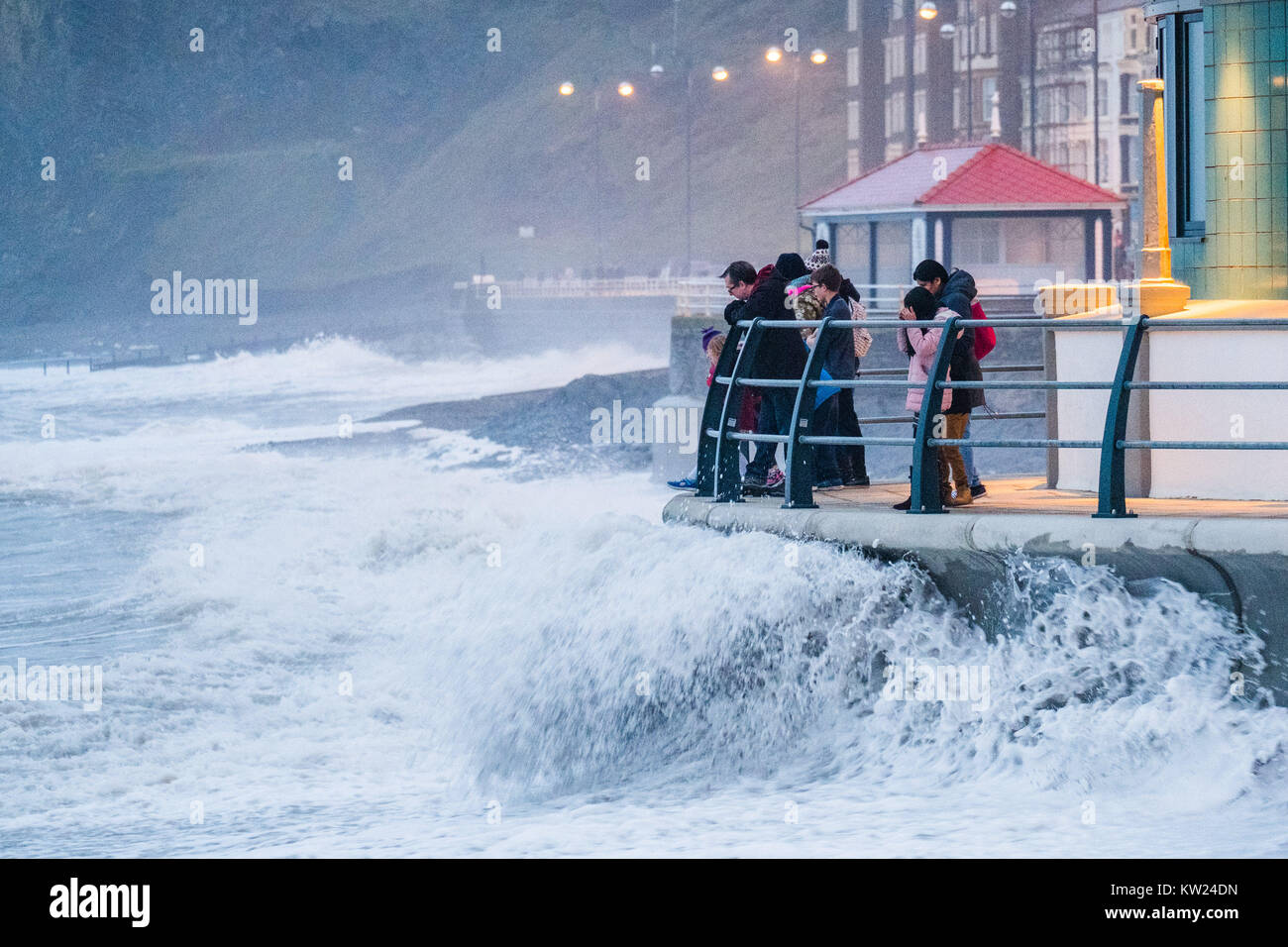 Aberystwyth, Wales, UK. 30th December, 2017. UK Weather: On the ...