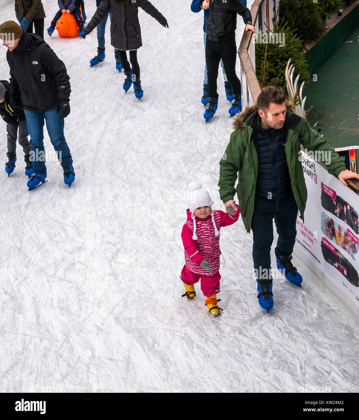 Edinburgh ice rink st andrews square hi-res stock photography and ...