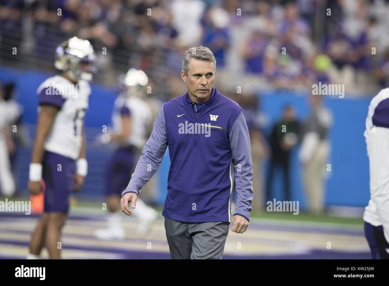 Phoenix, Arizona, USA. 30th Dec, 2017. Washington's head football coach ...