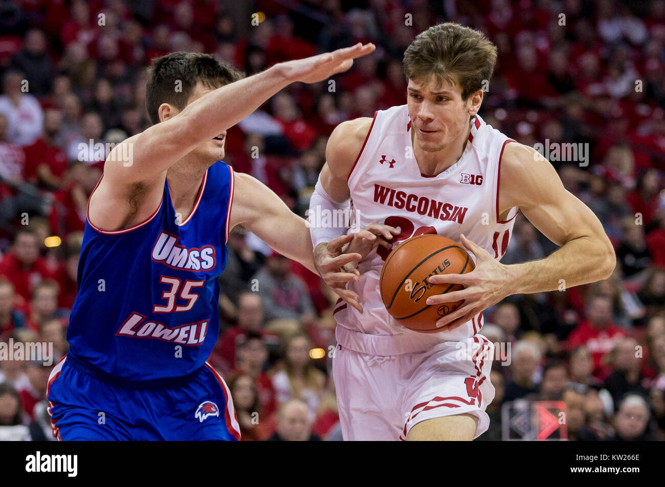 Madison, WI, USA. 29th Dec, 2017. Wisconsin Badgers forward Ethan Happ ...