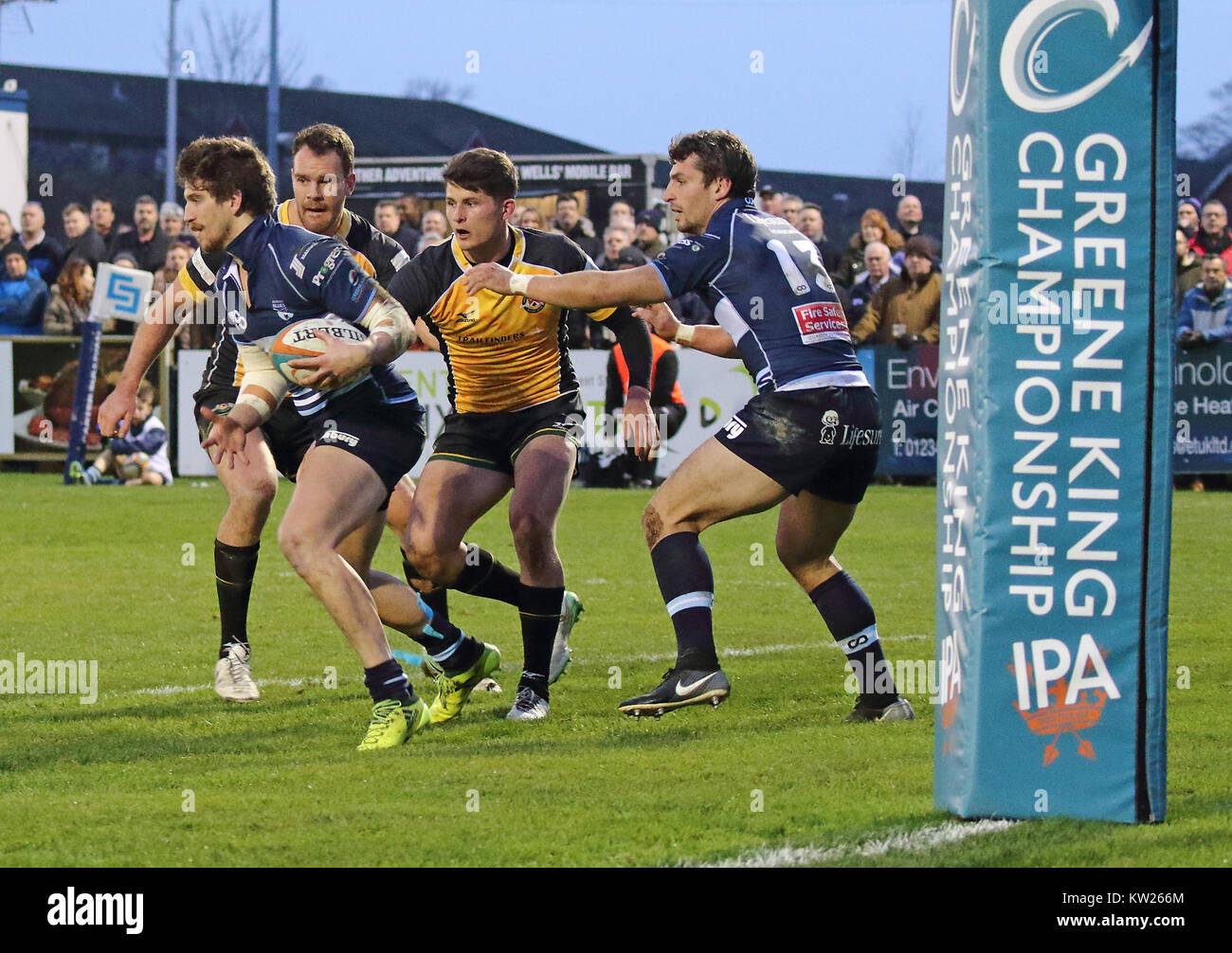 Bedford rugby player hi-res stock photography and images - Alamy