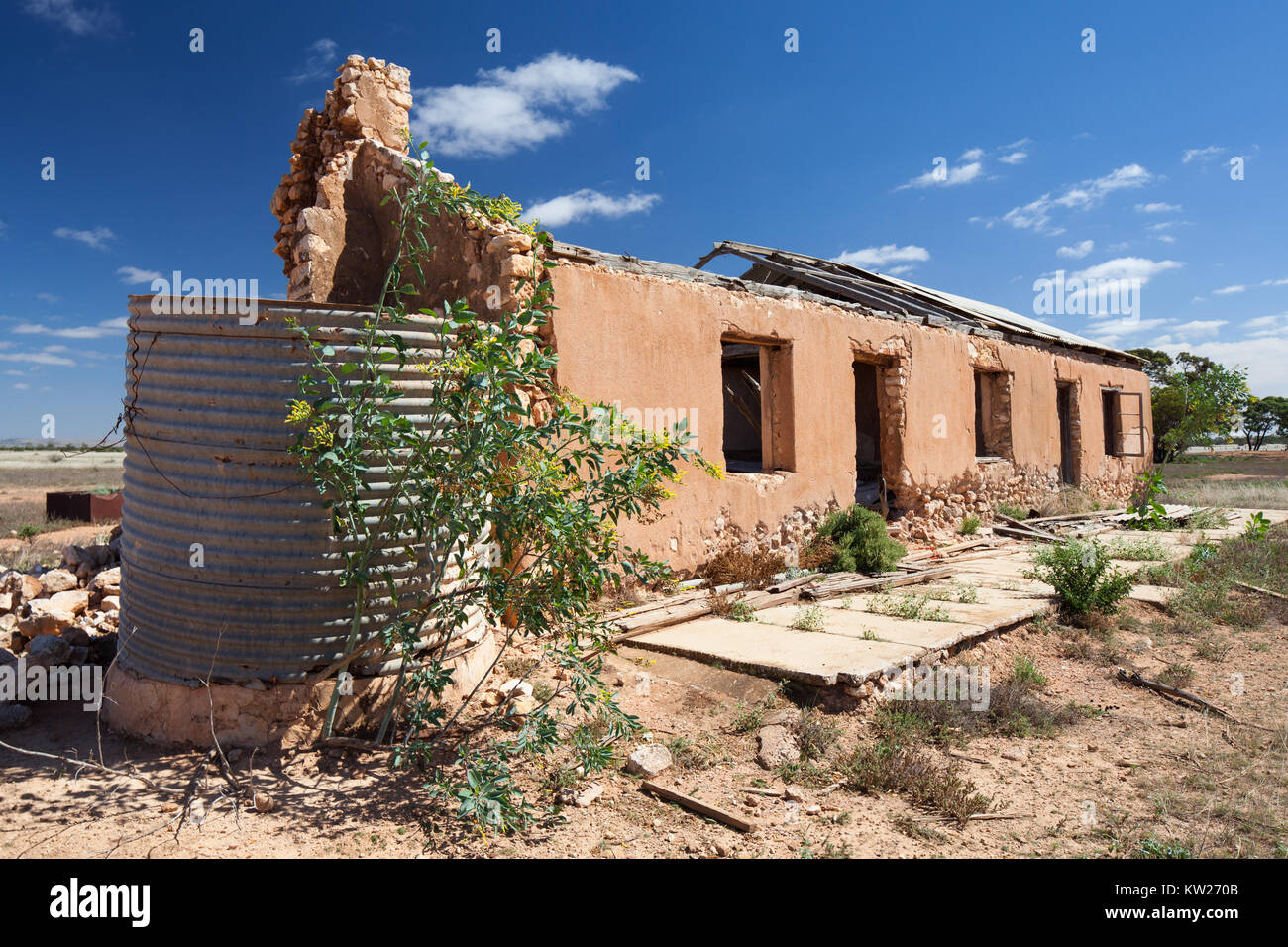 Australian homestead farmhouse hi-res stock photography and images - Alamy