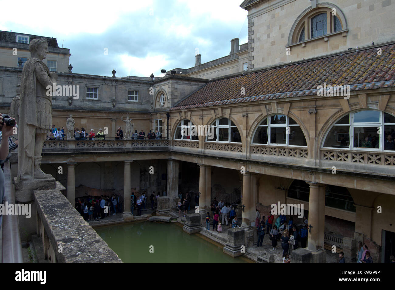 Roman baths bath england hi-res stock photography and images - Alamy