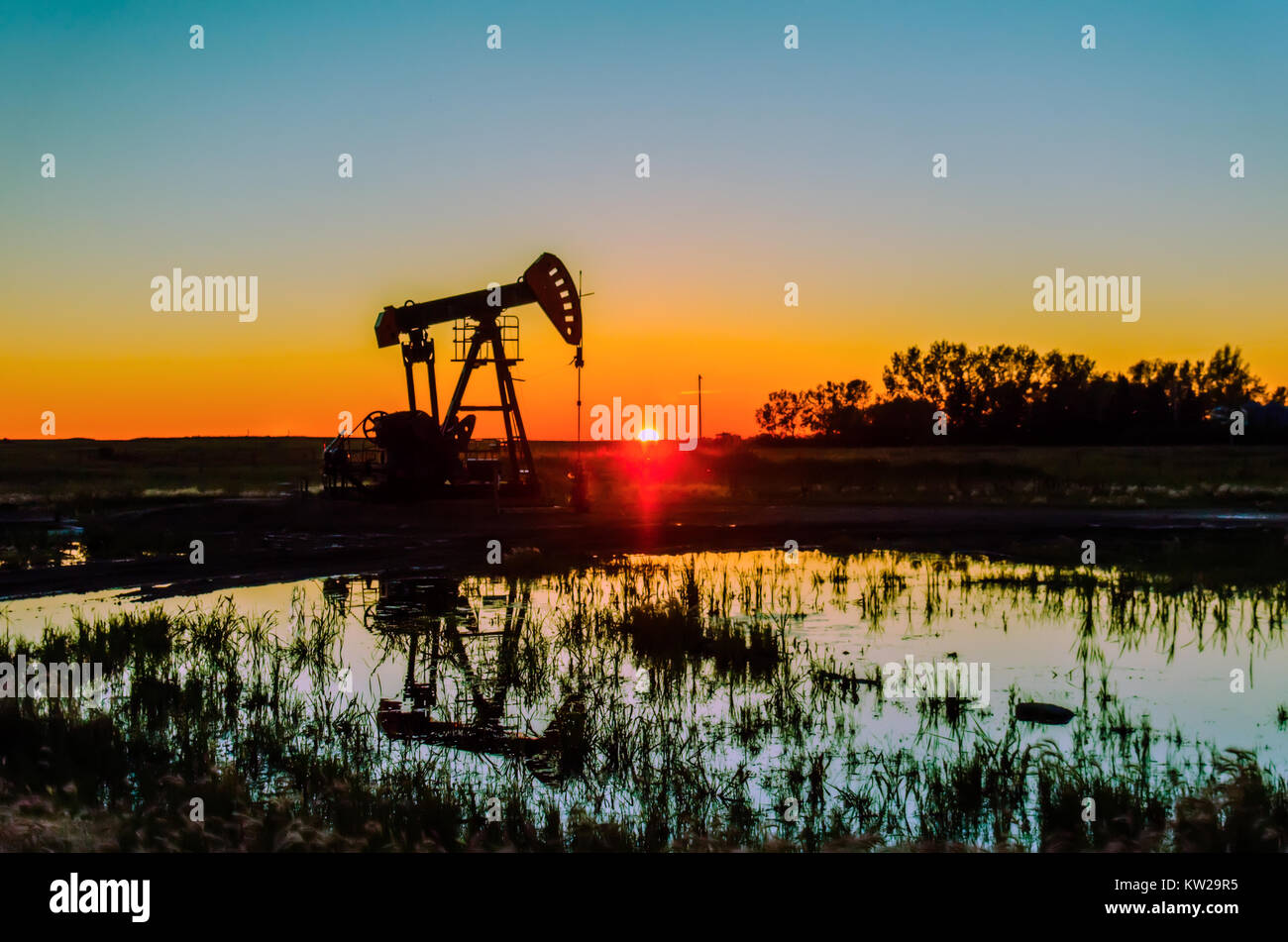 Oilfield equipment hi-res stock photography and images - Alamy