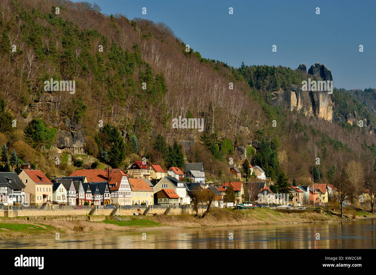 Elbsandstein, Elbtal with Postelwitz and Schrammsteinmassiv, Elbtal bei ...