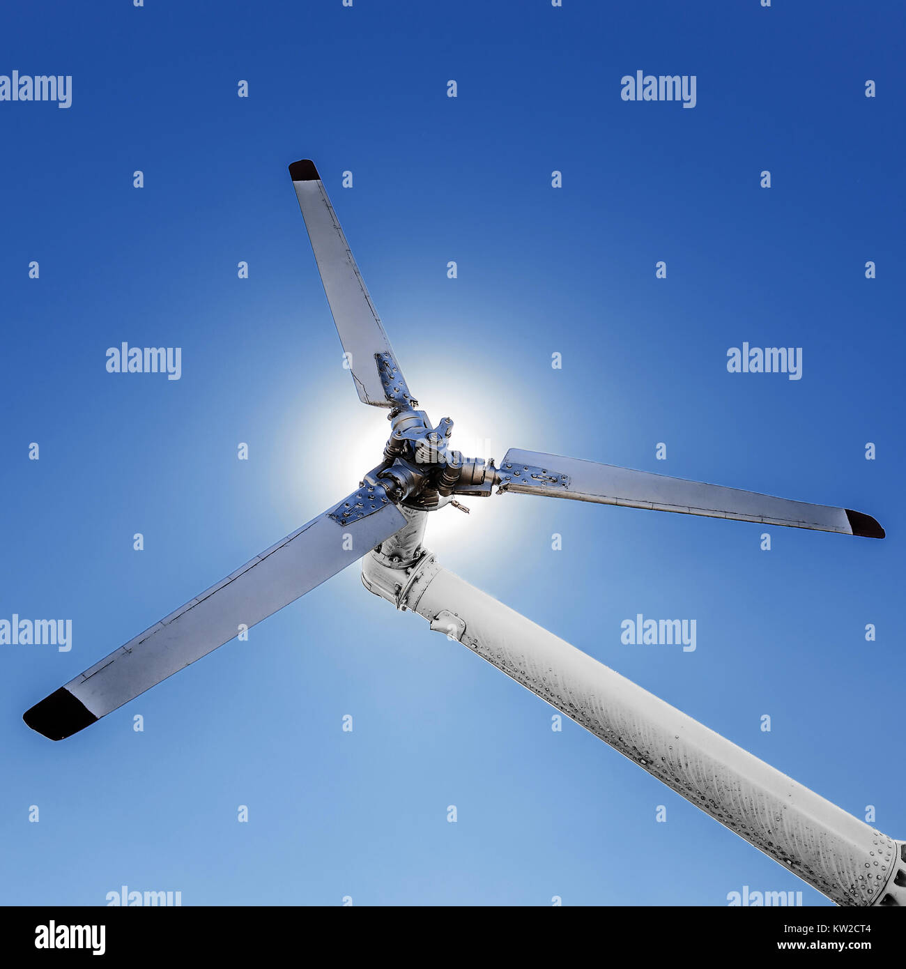 Plane, tail spin hi-res stock photography and images - Alamy
