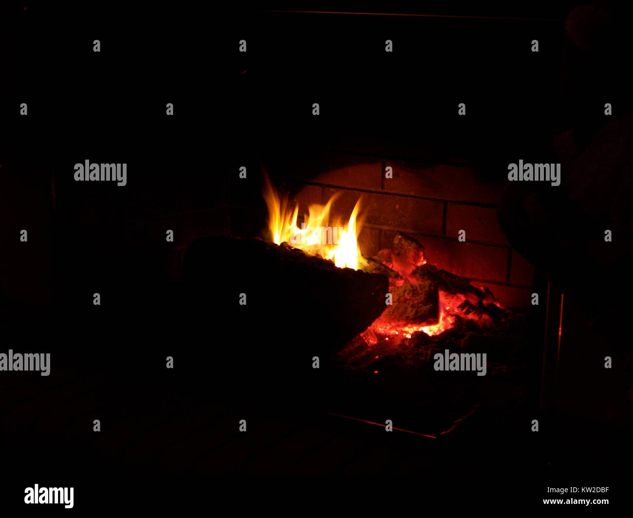 Black wall fire place hi-res stock photography and images - Alamy