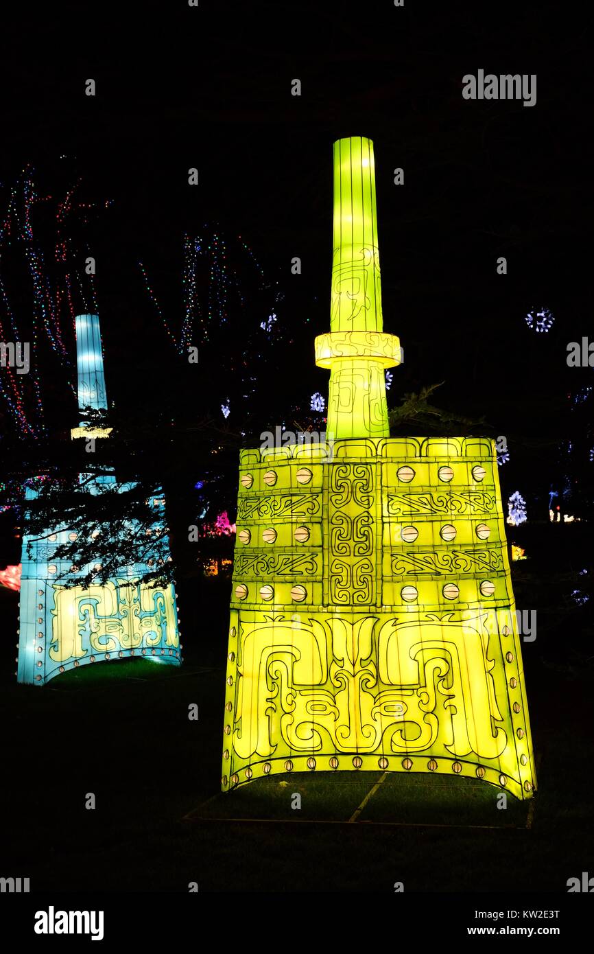 Lantern city art installation hi-res stock photography and images - Alamy