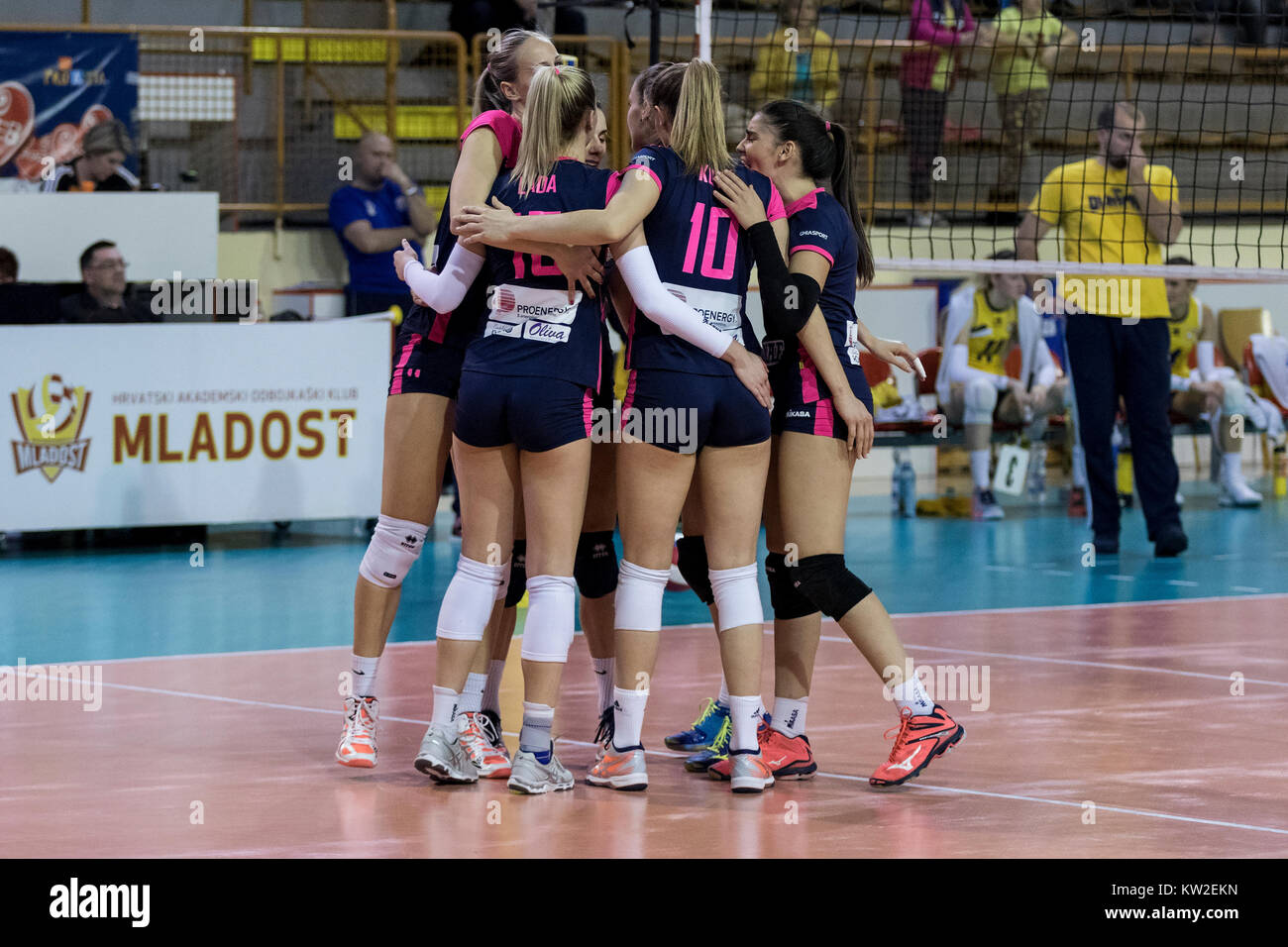 Croatian women hi-res stock photography and images - Alamy