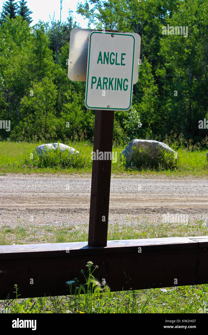 Angle parking hi-res stock photography and images - Alamy