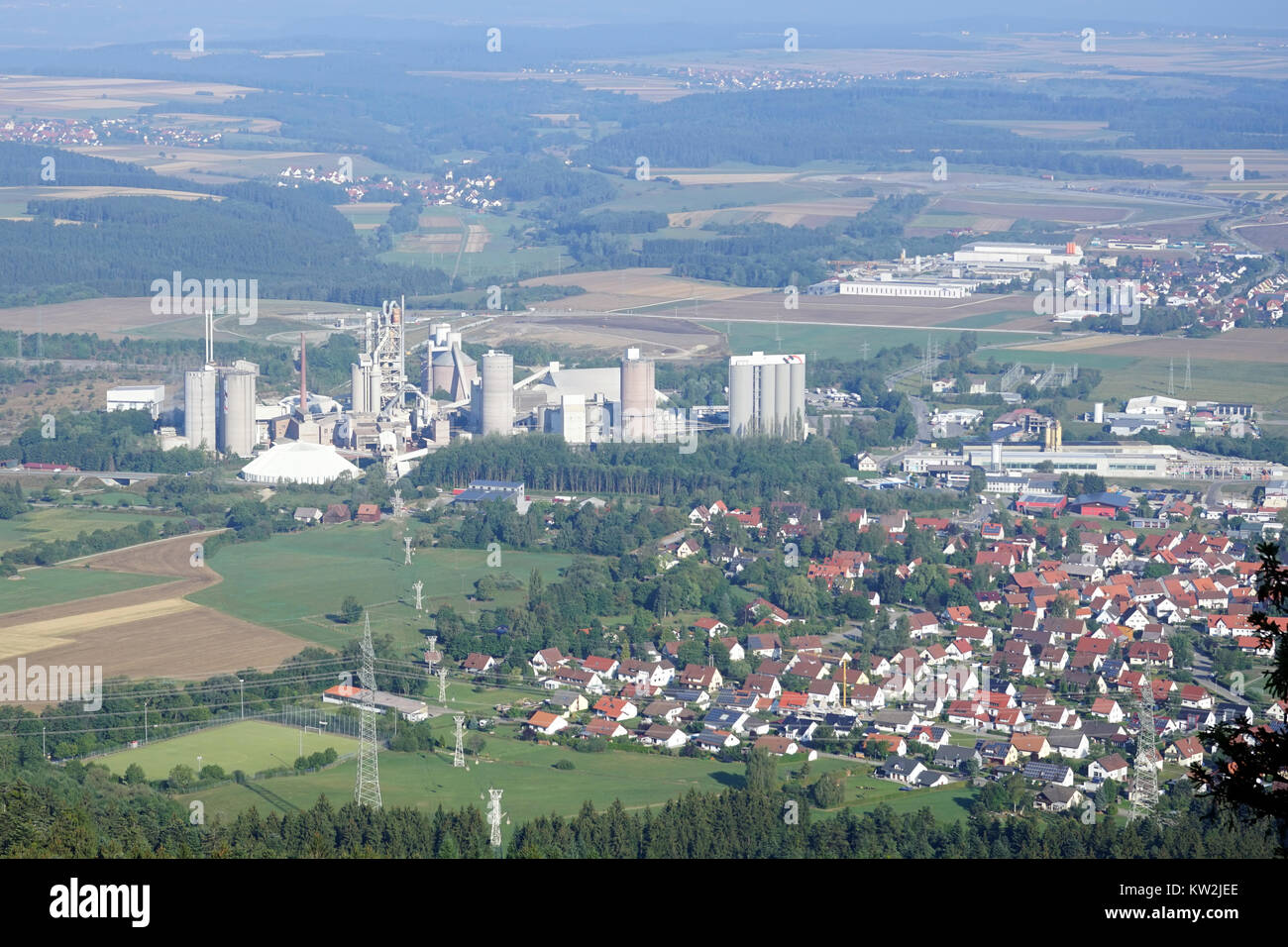 Cement pylon hi-res stock photography and images - Alamy