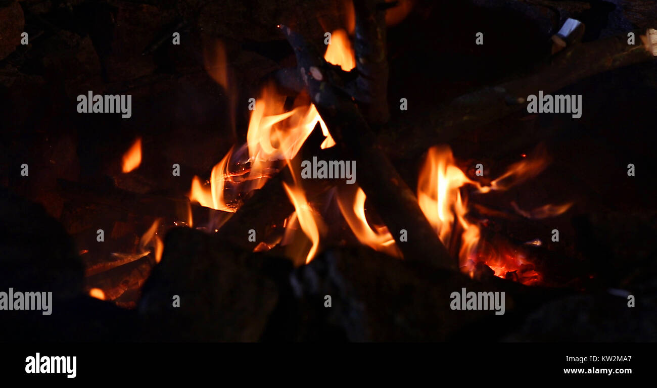 Summer Camp Fire Stock Photo - Alamy