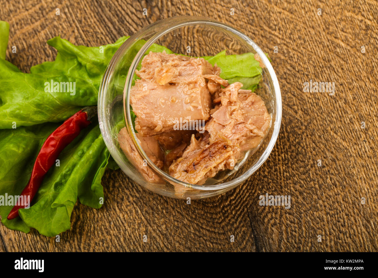 Canned tuna fish in the bowl ready for cooking Stock Photo - Alamy