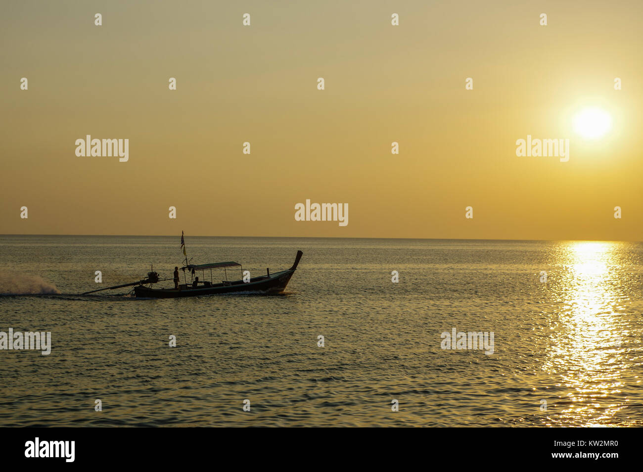a red and orange purple sunset over the sea of Thailand Stock Photo - Alamy