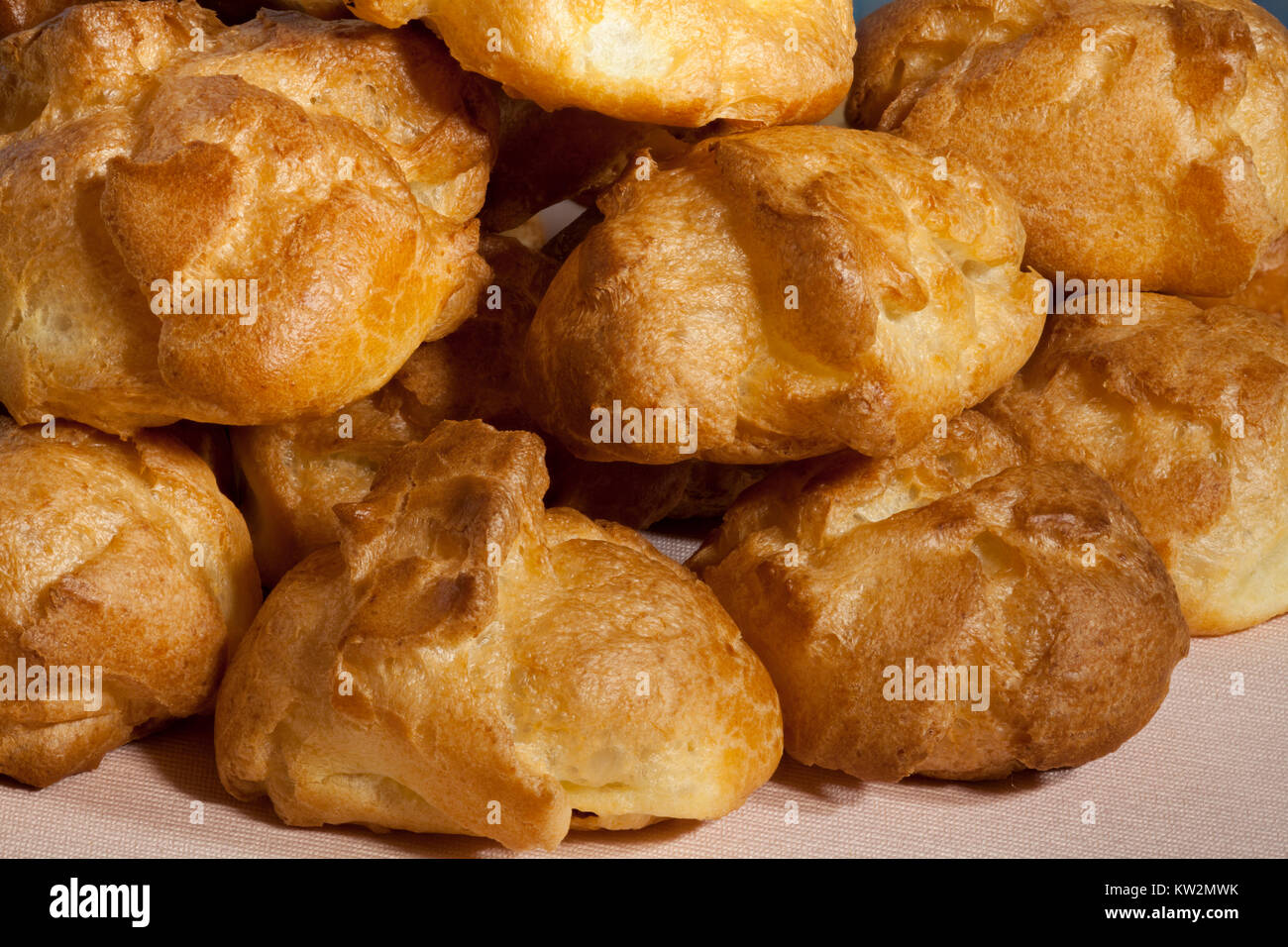 Profiteroles cake hi-res stock photography and images - Alamy