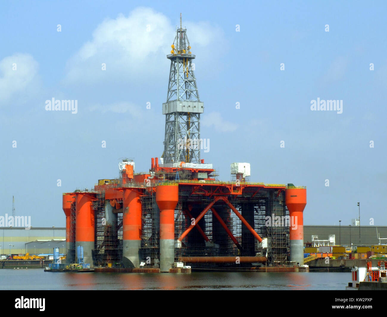 The Blackford Dolphin is an offshore drilling rig, referenced in this ...