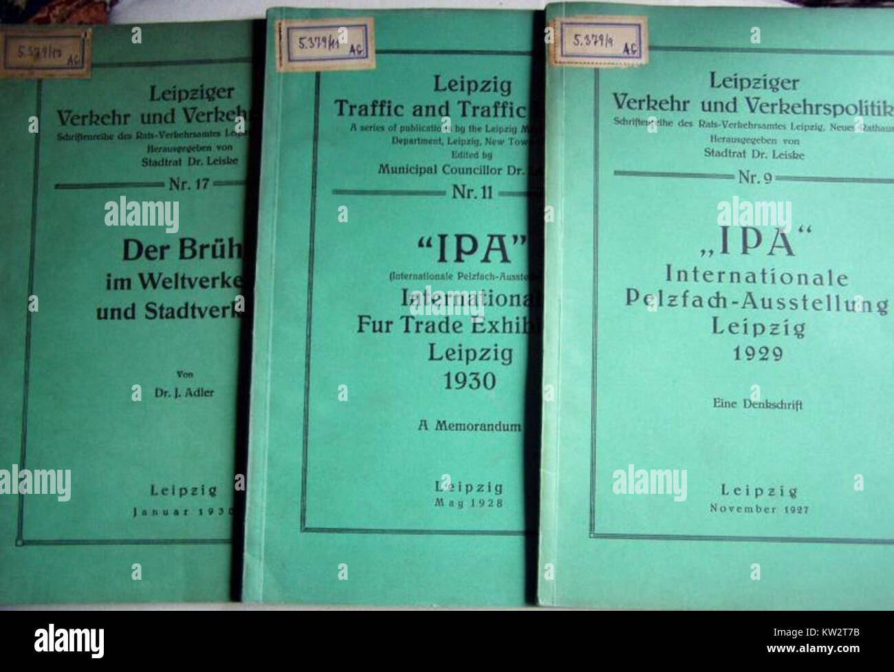 This image shows the 1930 International Fur Trade Exhibition (IPA) held ...