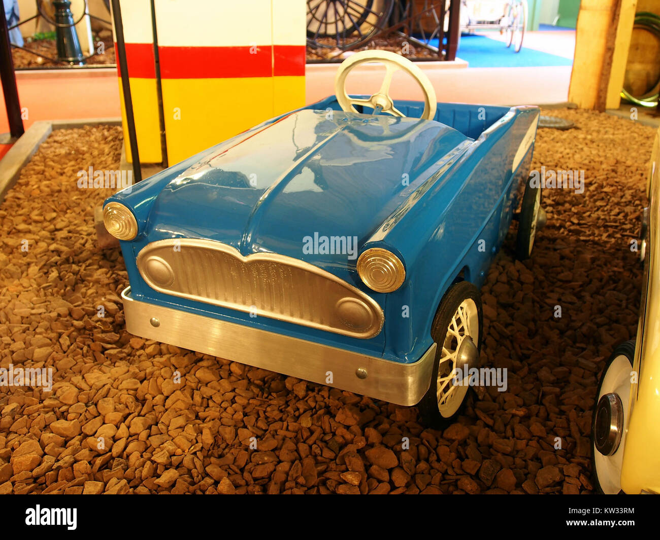 Trapauto hi-res stock photography and images - Alamy