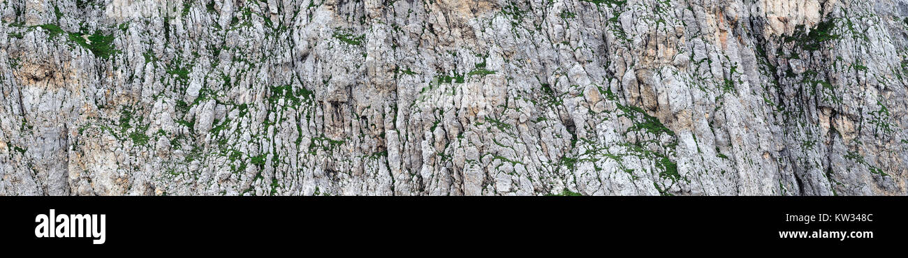 Panorama rocks, Vertical Rock Formation Stock Photo - Alamy