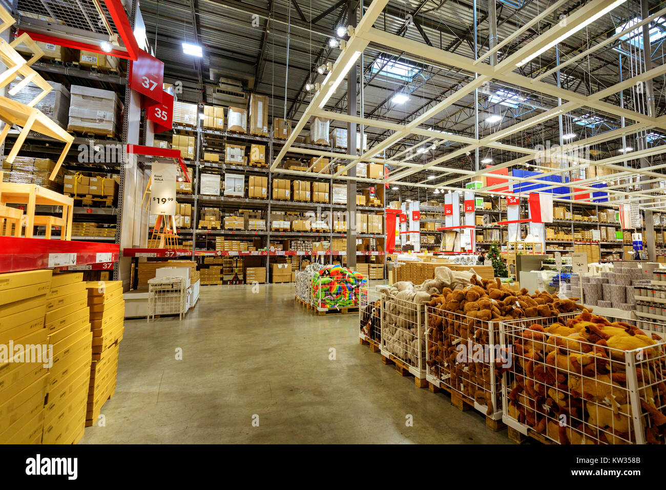 Cascades lounge hi-res stock photography and images - Alamy